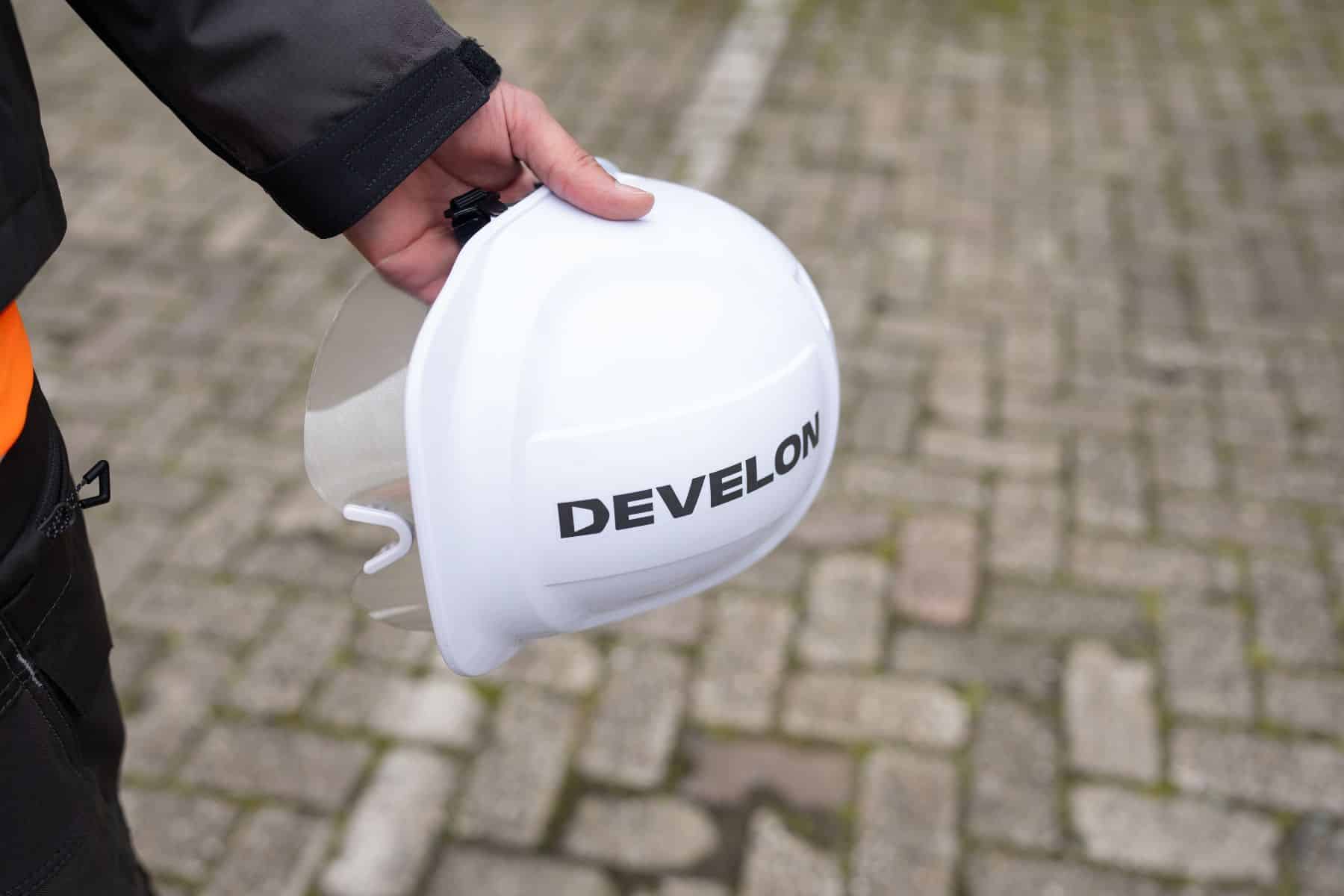 Develon Safety Helmet – Develon Shop
